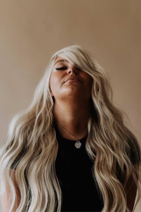 Blonde Series – Golden Strands Hair Extensions